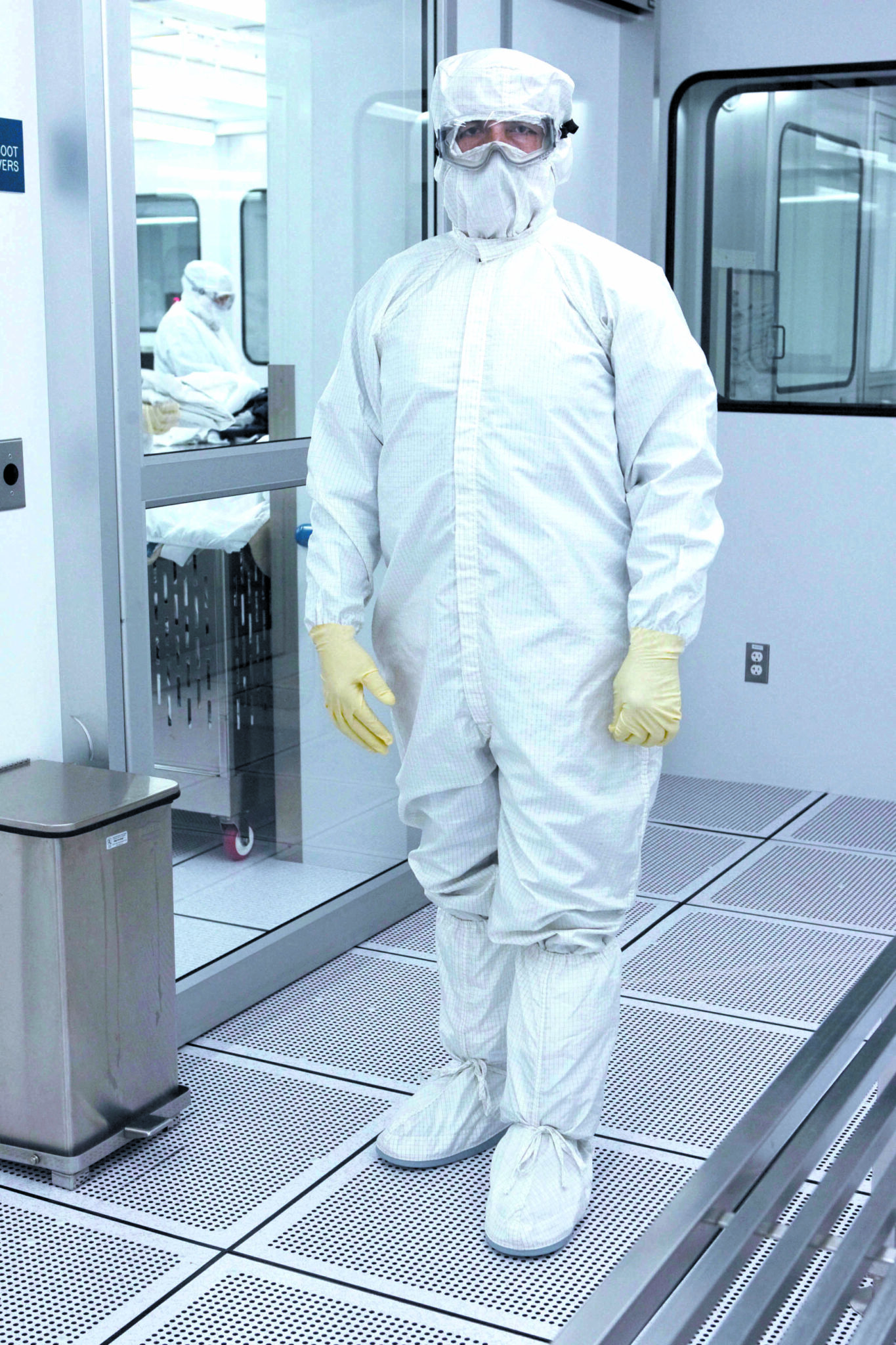 NFPA 70E FR Cleanroom Garment | Prudential Overall Supply
